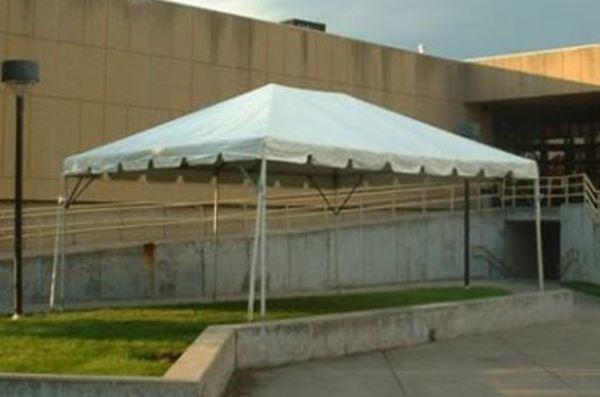 Frame tent 15 x 20 - Dremcor Tents Canopies